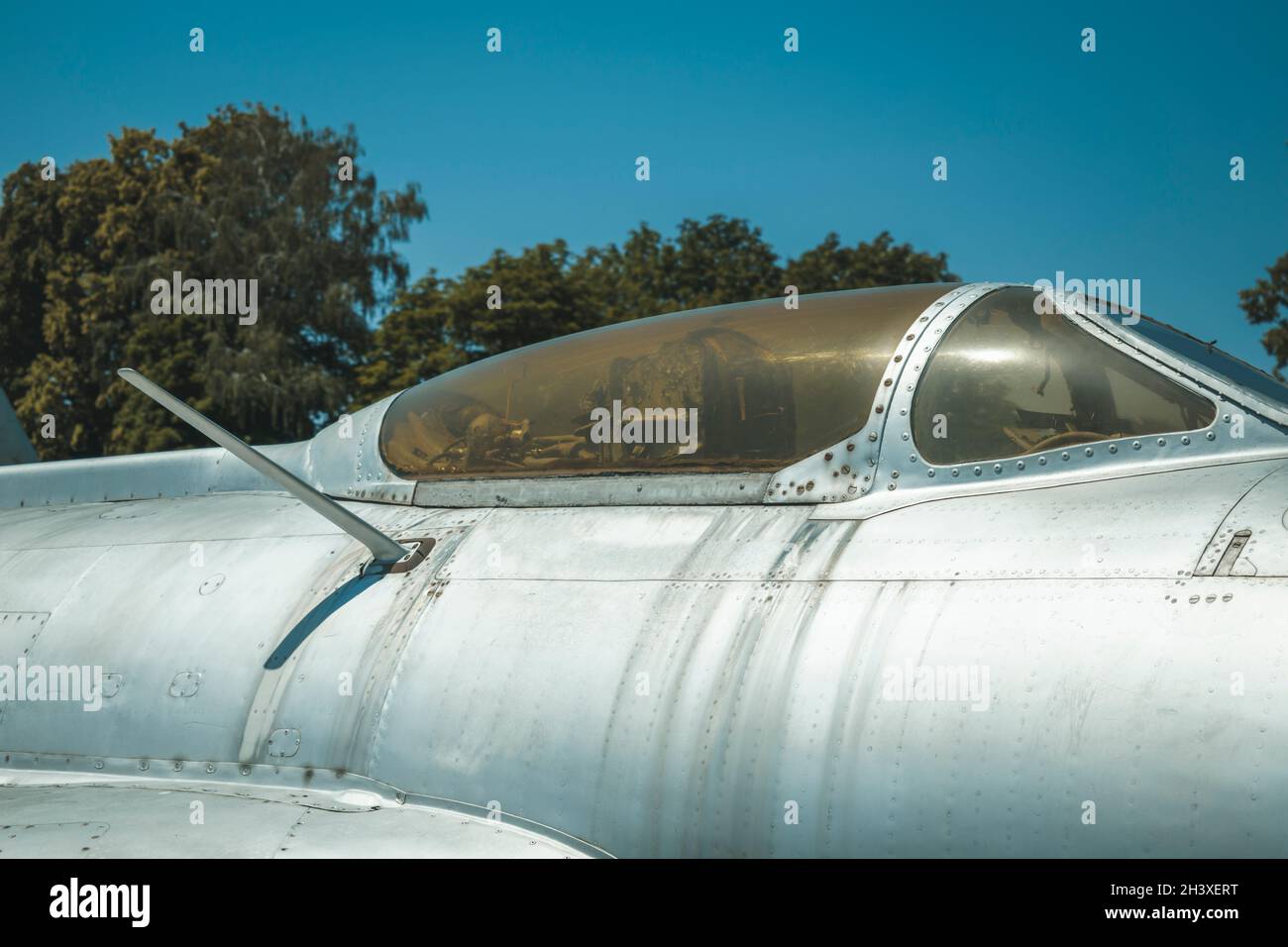 Jet engine housing hi-res stock photography and images - Alamy
