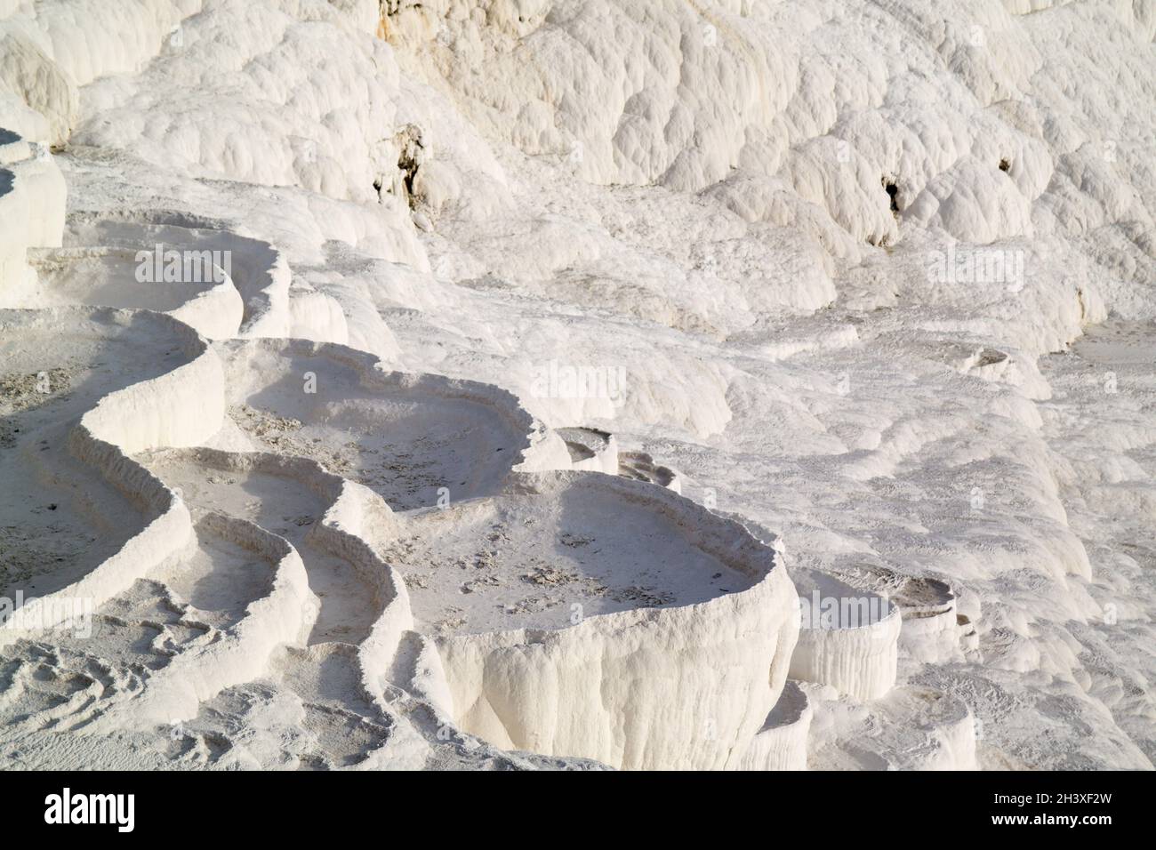 Famed "cotton castle" of Pamukkale, Turkey Stock Photo - Alamy
