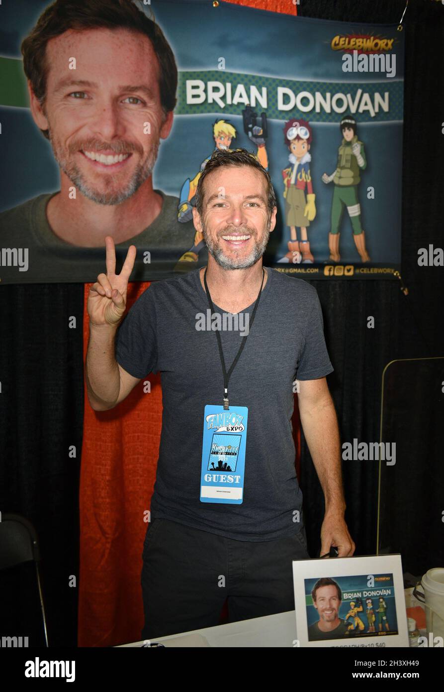 Knoxville, TN, USA. 29th Oct, 2021. Brian Donovan in attendance for ...