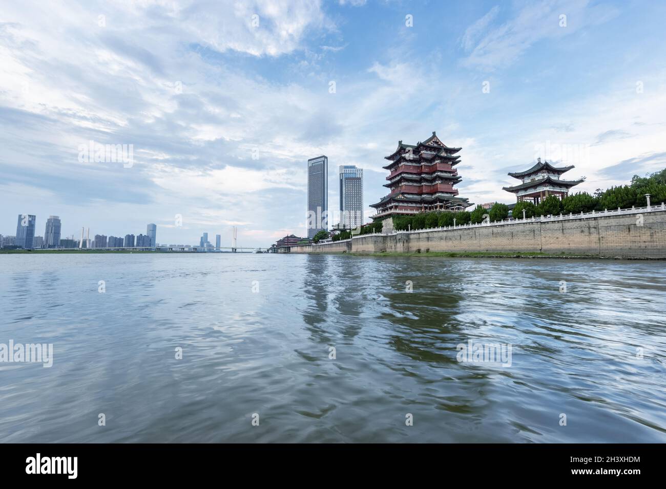Nanchang Tengwang pavilion at dusk Stock Photo - Alamy