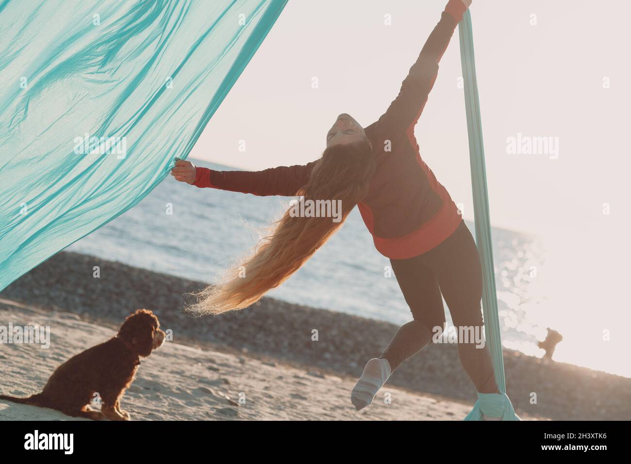 Air pose hi-res stock photography and images - Alamy