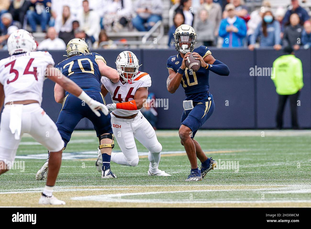 October 30, 2021: Georgia Tech's Jeff Sims (10) looks for a receiver as ...