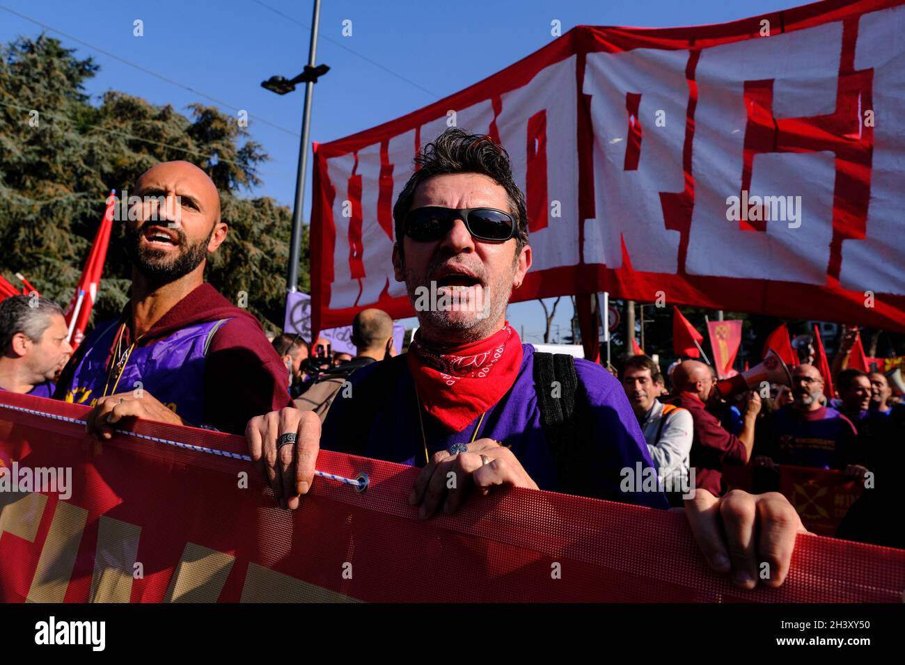 Rome, Italy. 30th Oct, 2021. People demonstrate during the G20 summit ...