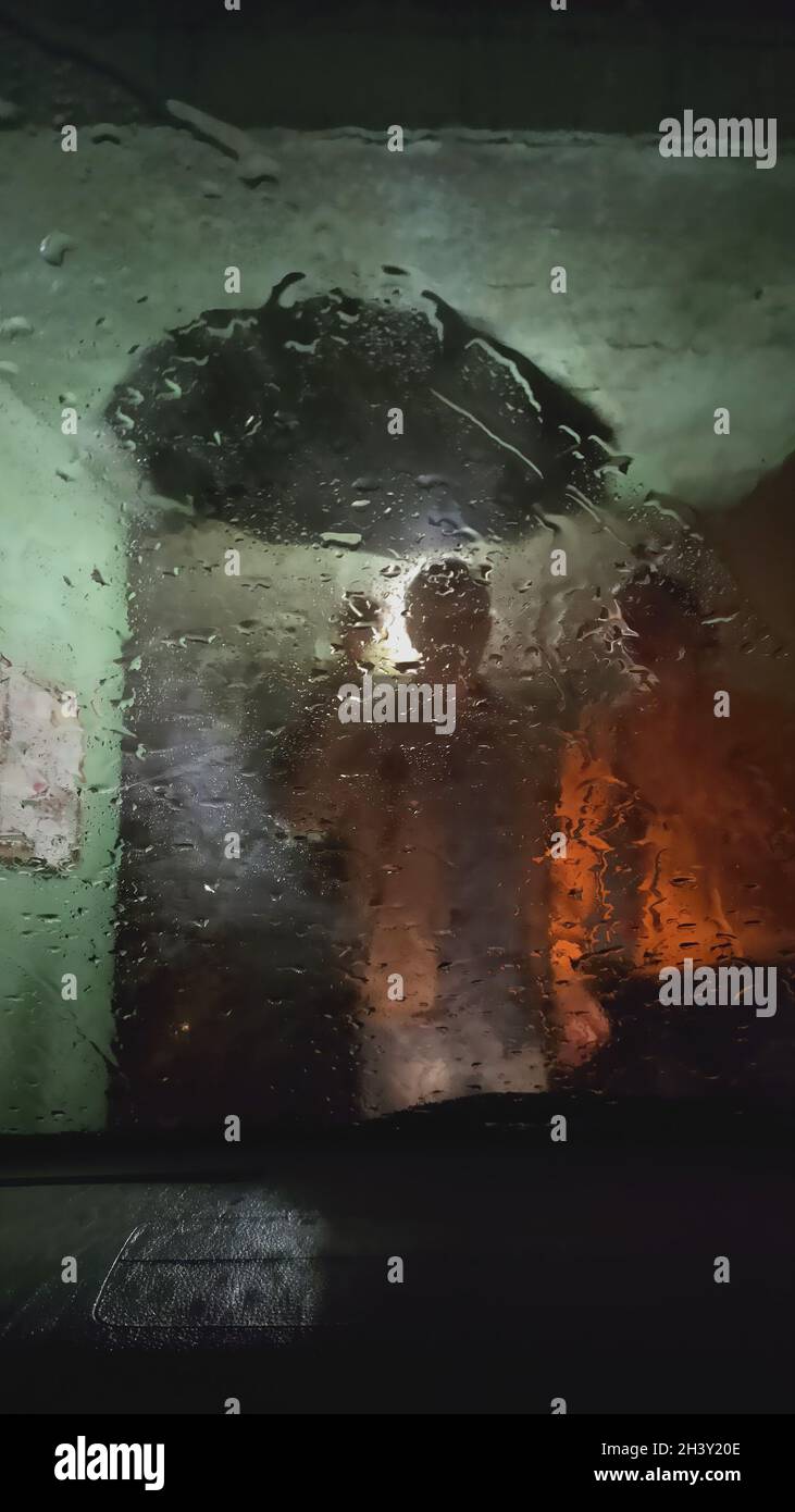 Rain windshield night hi-res stock photography and images - Alamy