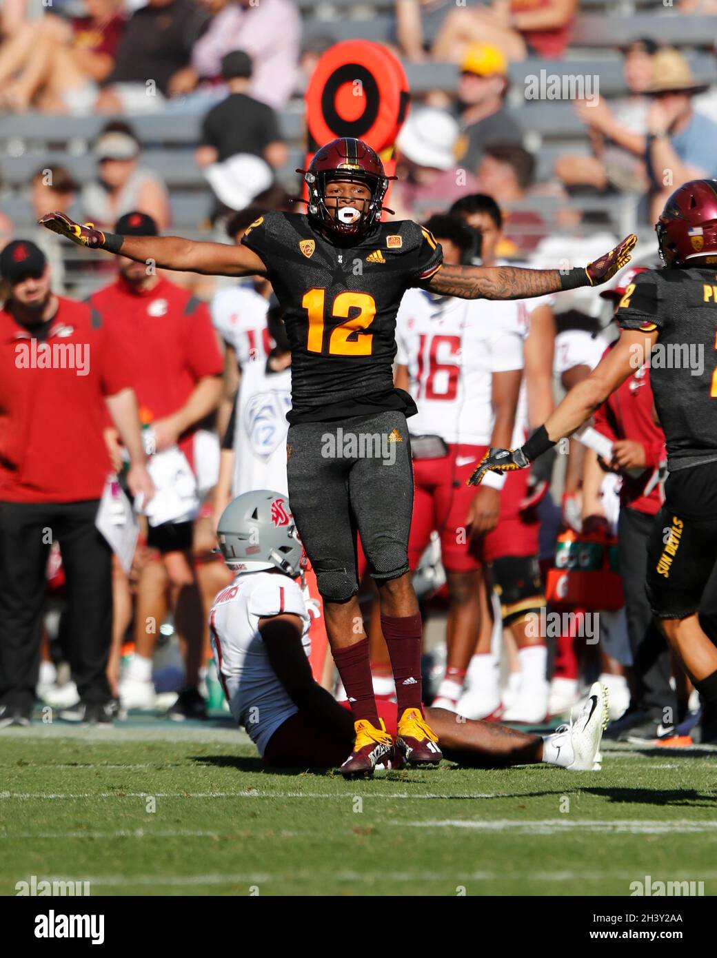 Kejuan hi-res stock photography and images - Alamy