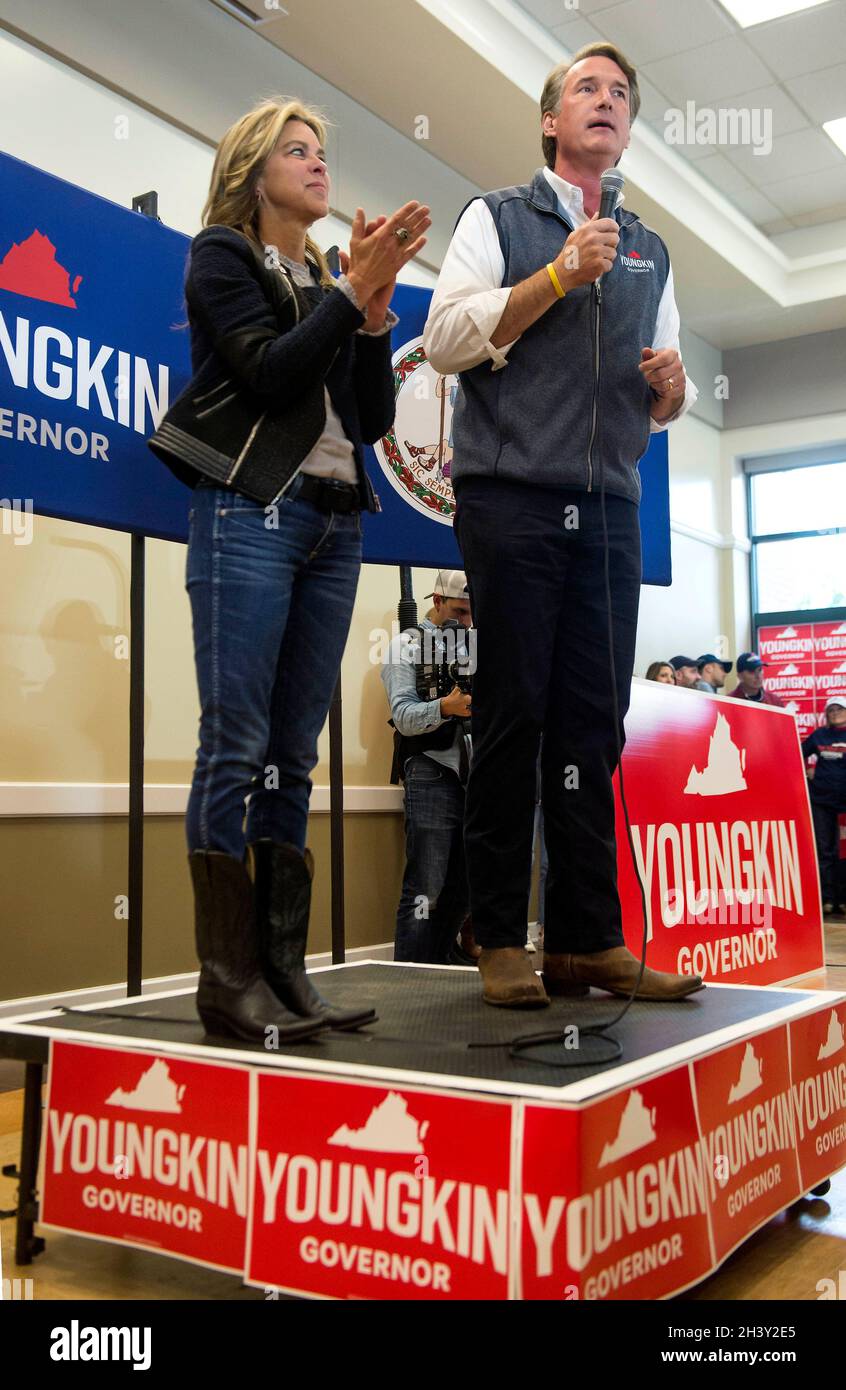 Suzanne youngkin hi-res stock photography and images - Alamy