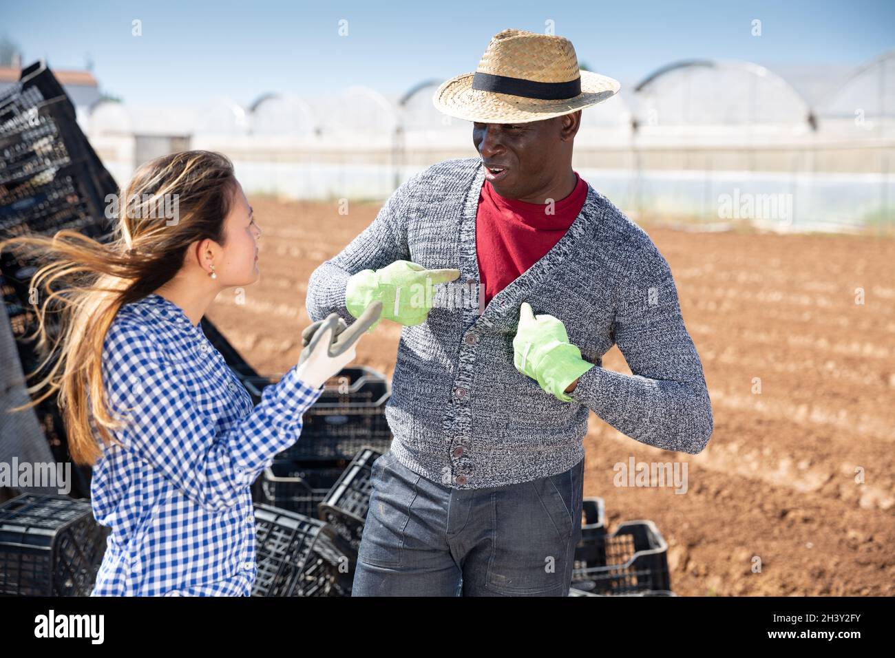 Angry farmers meeting hi-res stock photography and images - Alamy
