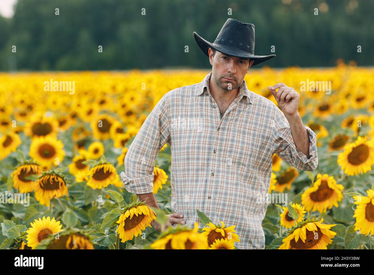 Redneck man hi-res stock photography and images - Alamy