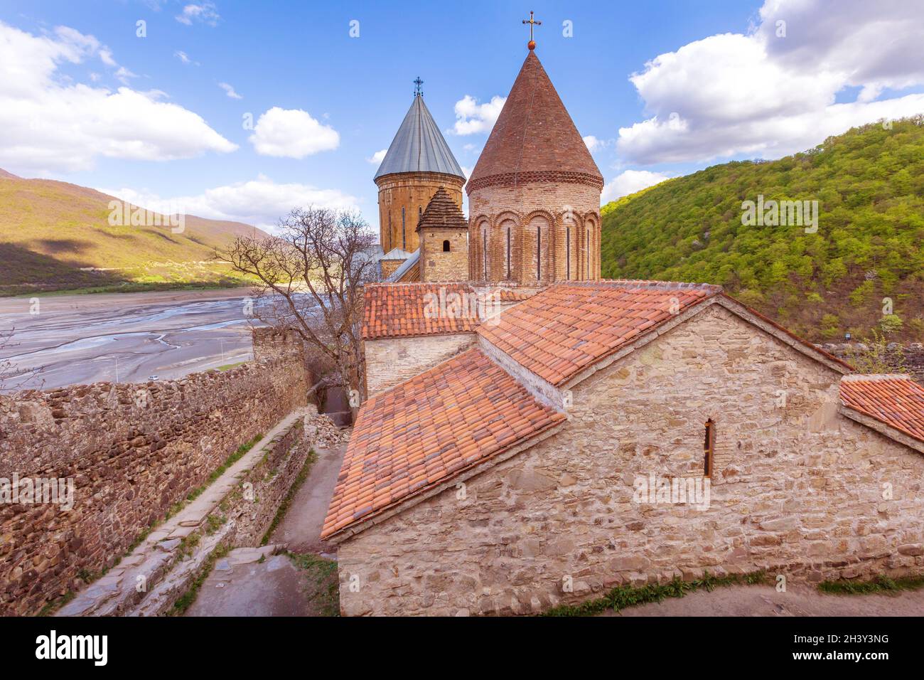 Ananuri castle complex on Aragvi River in Georgia Stock Photo - Alamy