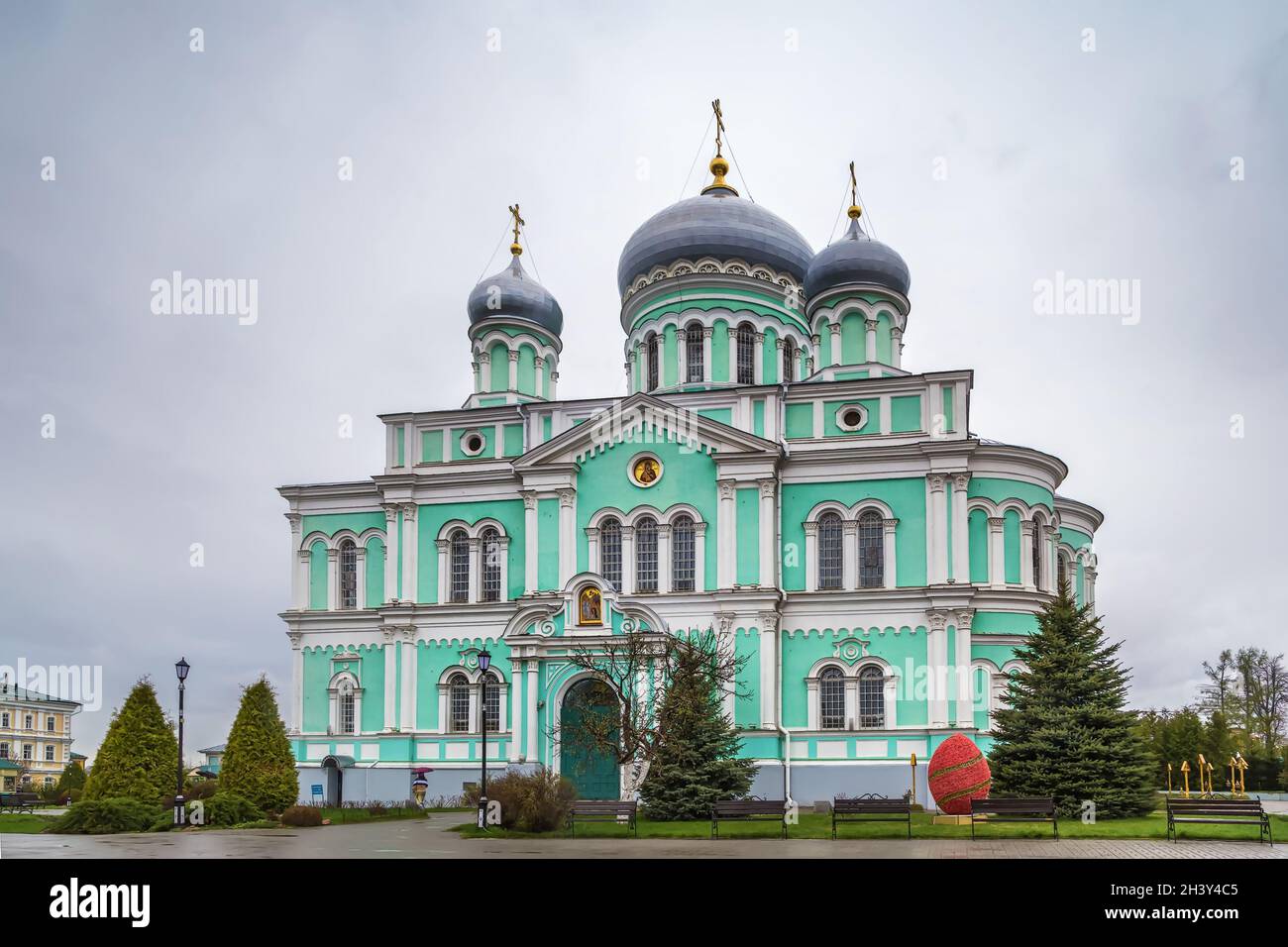 Russian neoclassicism hi-res stock photography and images - Alamy