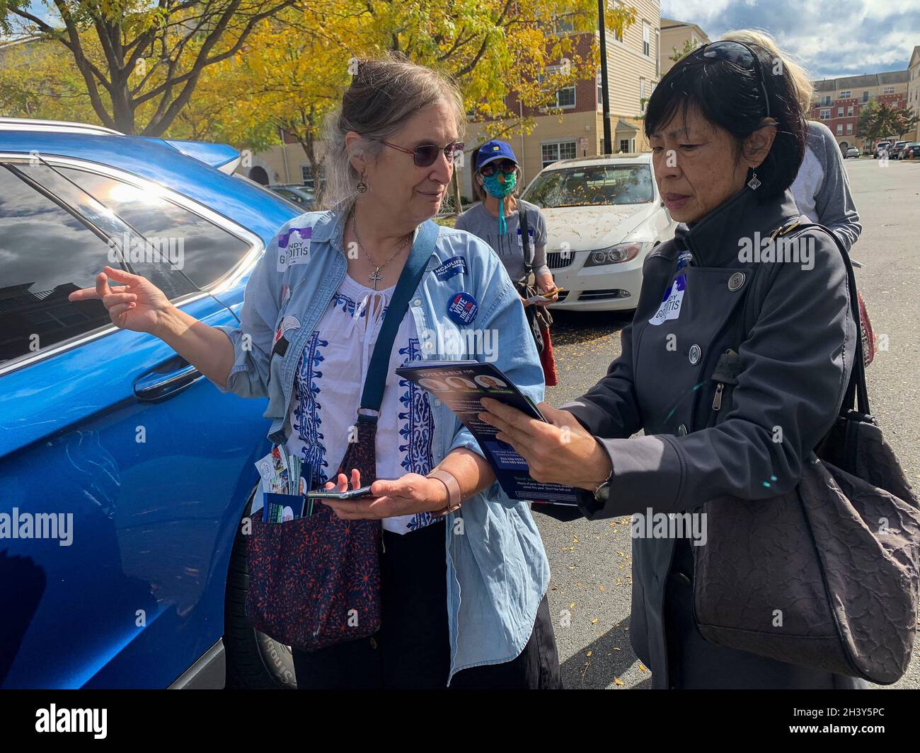Brambleton, Virginia, USA. 30th Oct, 2021. Diane Karelian and Marcia ...