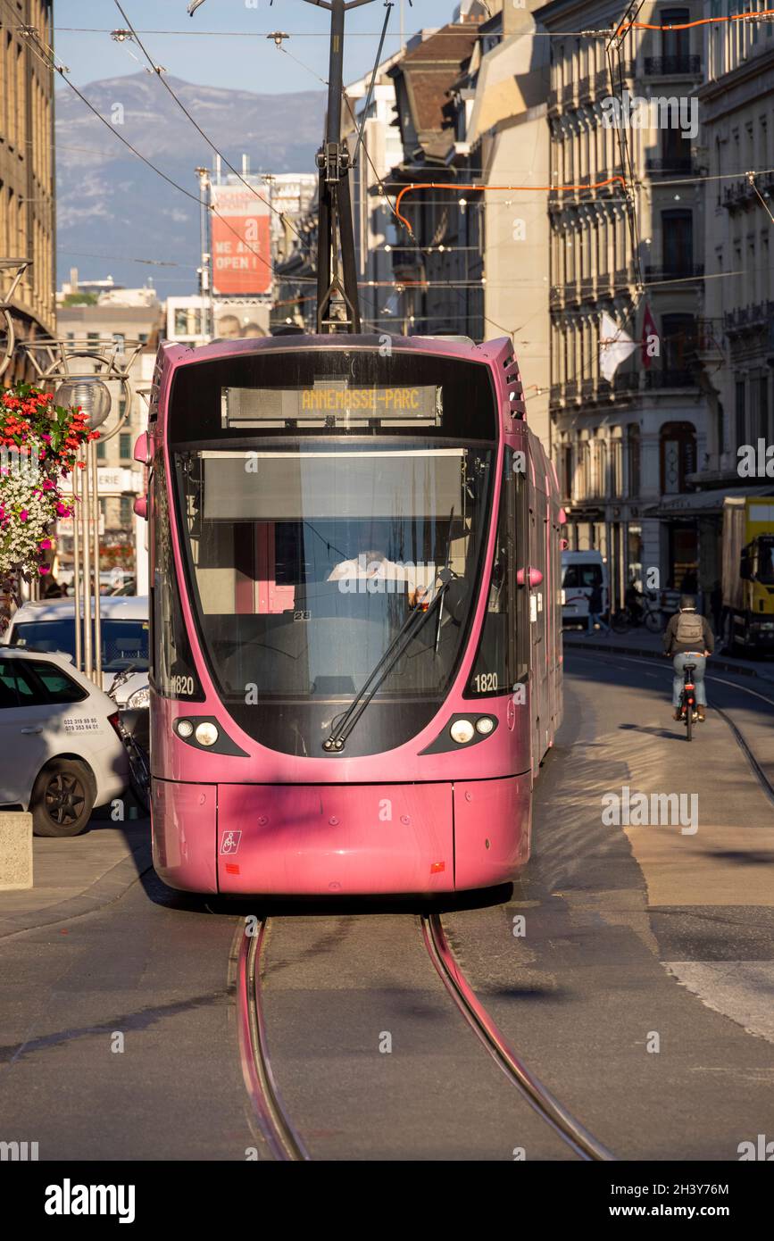 Ammemasse Parc tram, Rue de Rive, Geneva, Switzerland Stock Photo - Alamy