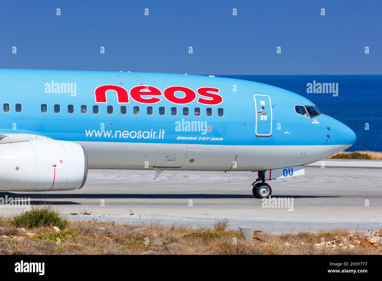 Boeing 737 800 B737 800 Neos High Resolution Stock Photography and ...