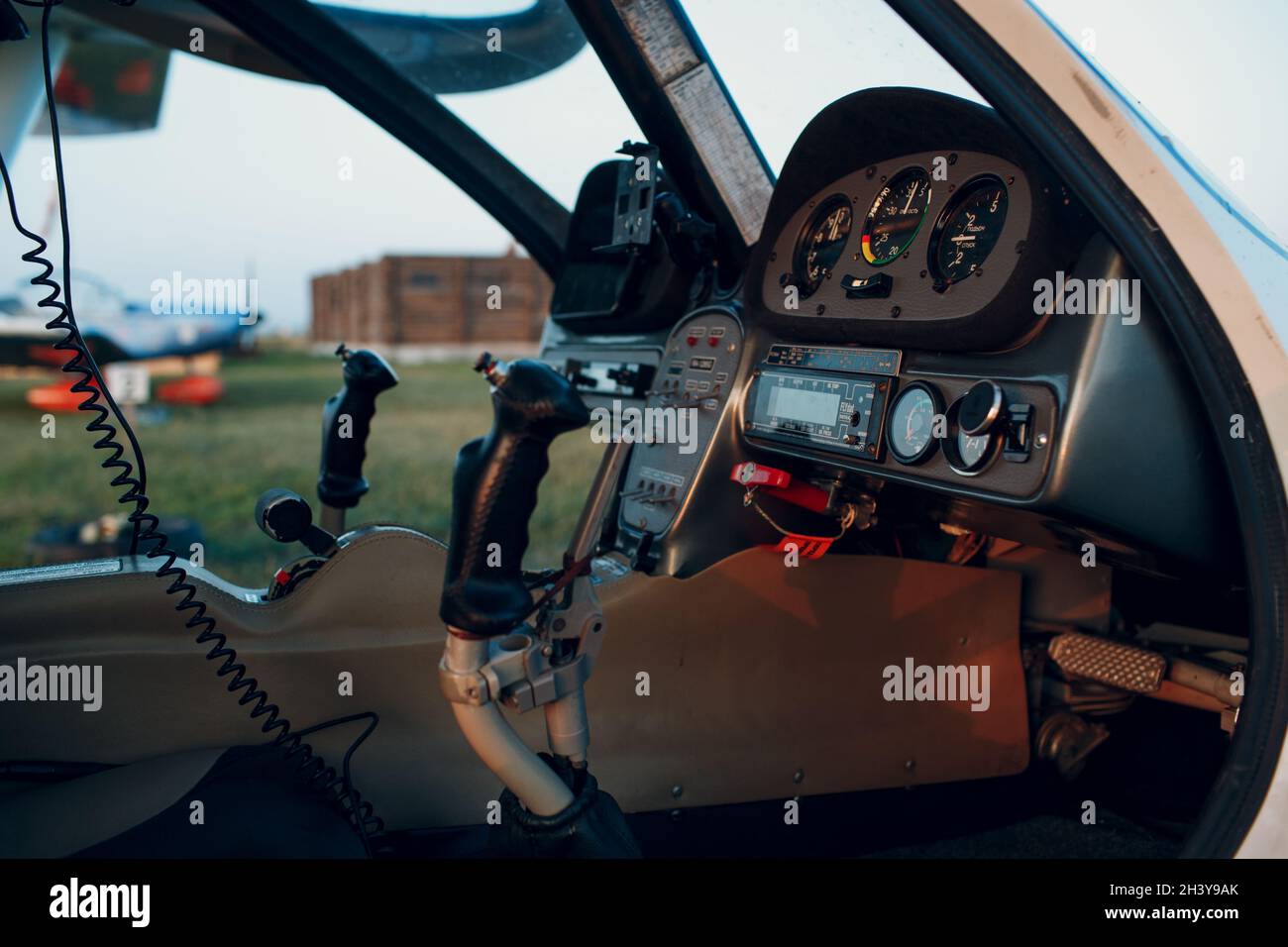 Aircraft cockpit view runway hi-res stock photography and images - Alamy