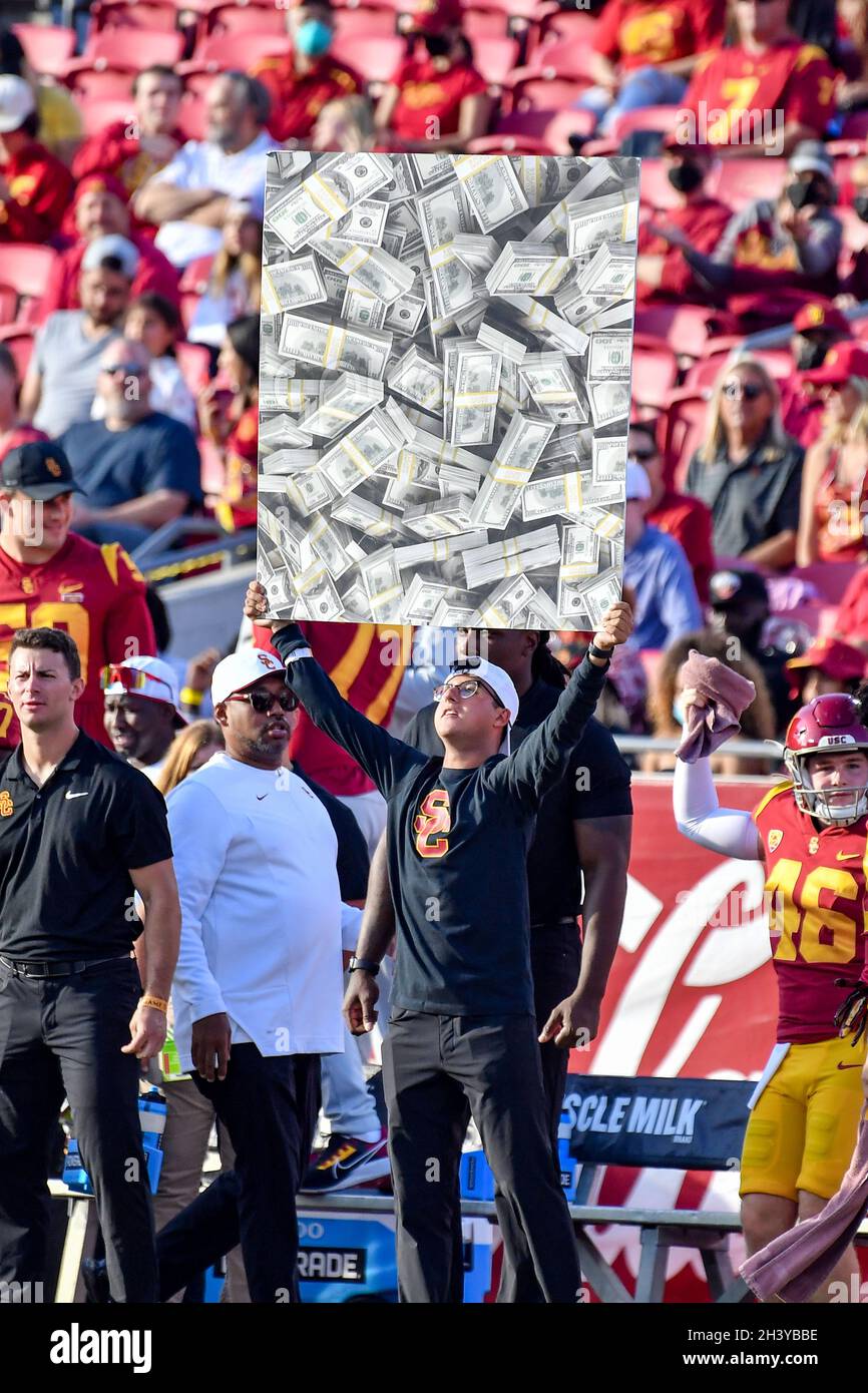 Sideline signals hi-res stock photography and images - Alamy