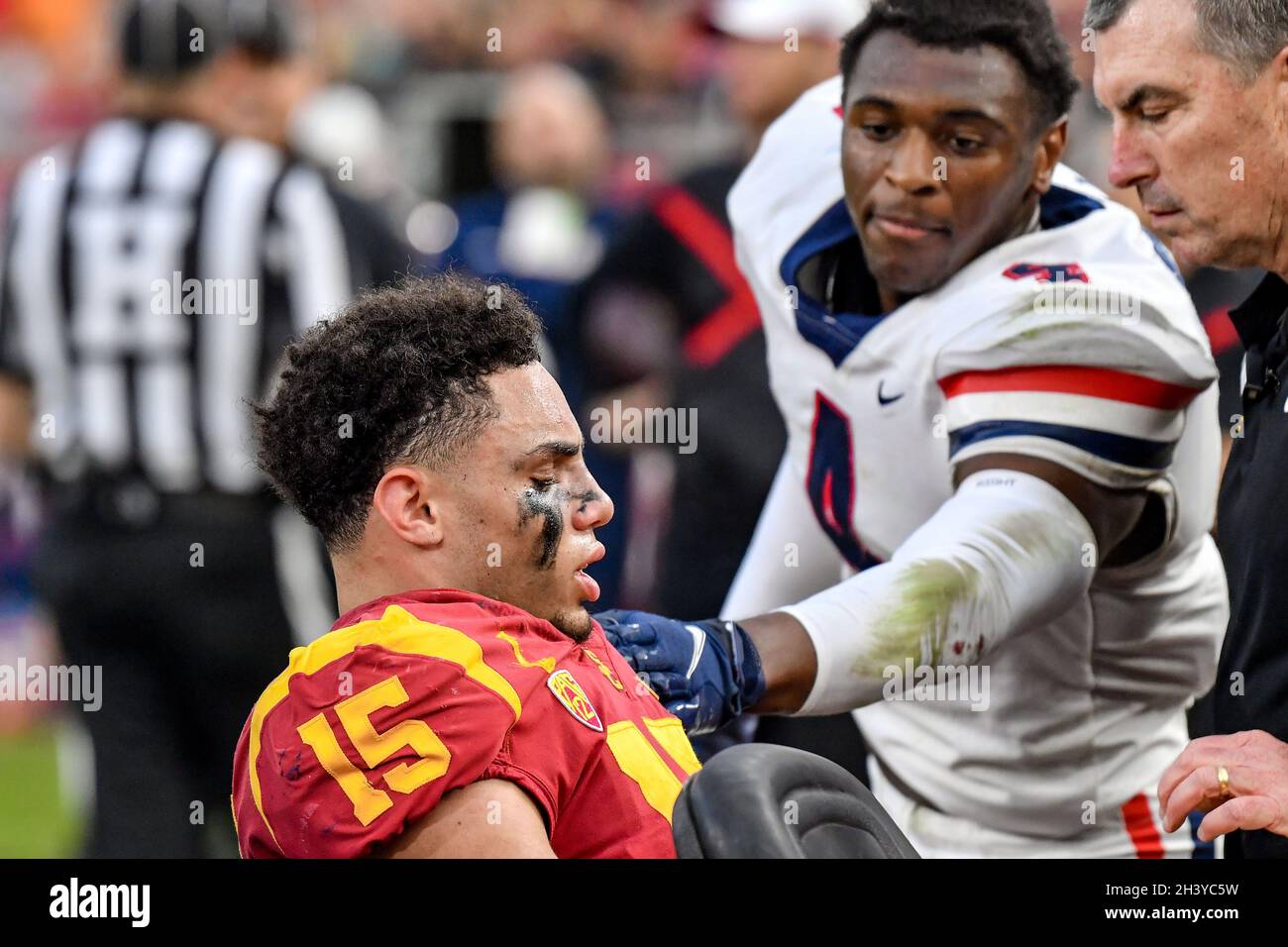 Los Angeles, CA. 30th Oct, 2021. USC Trojans wide receiver Drake London ...