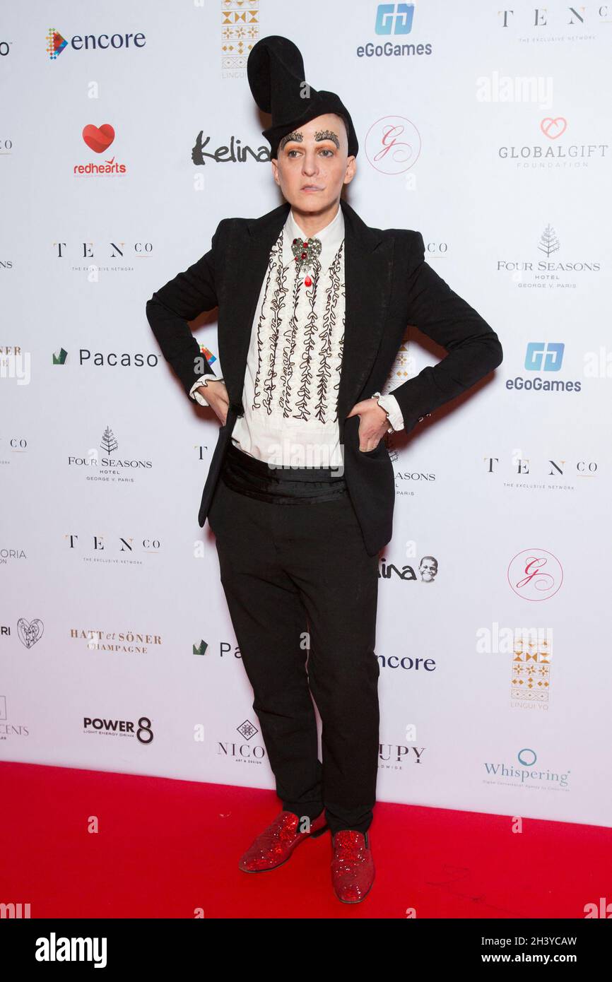 Ali Mahdavi attend the photocall during the Global Gift Gala 2021 at ...