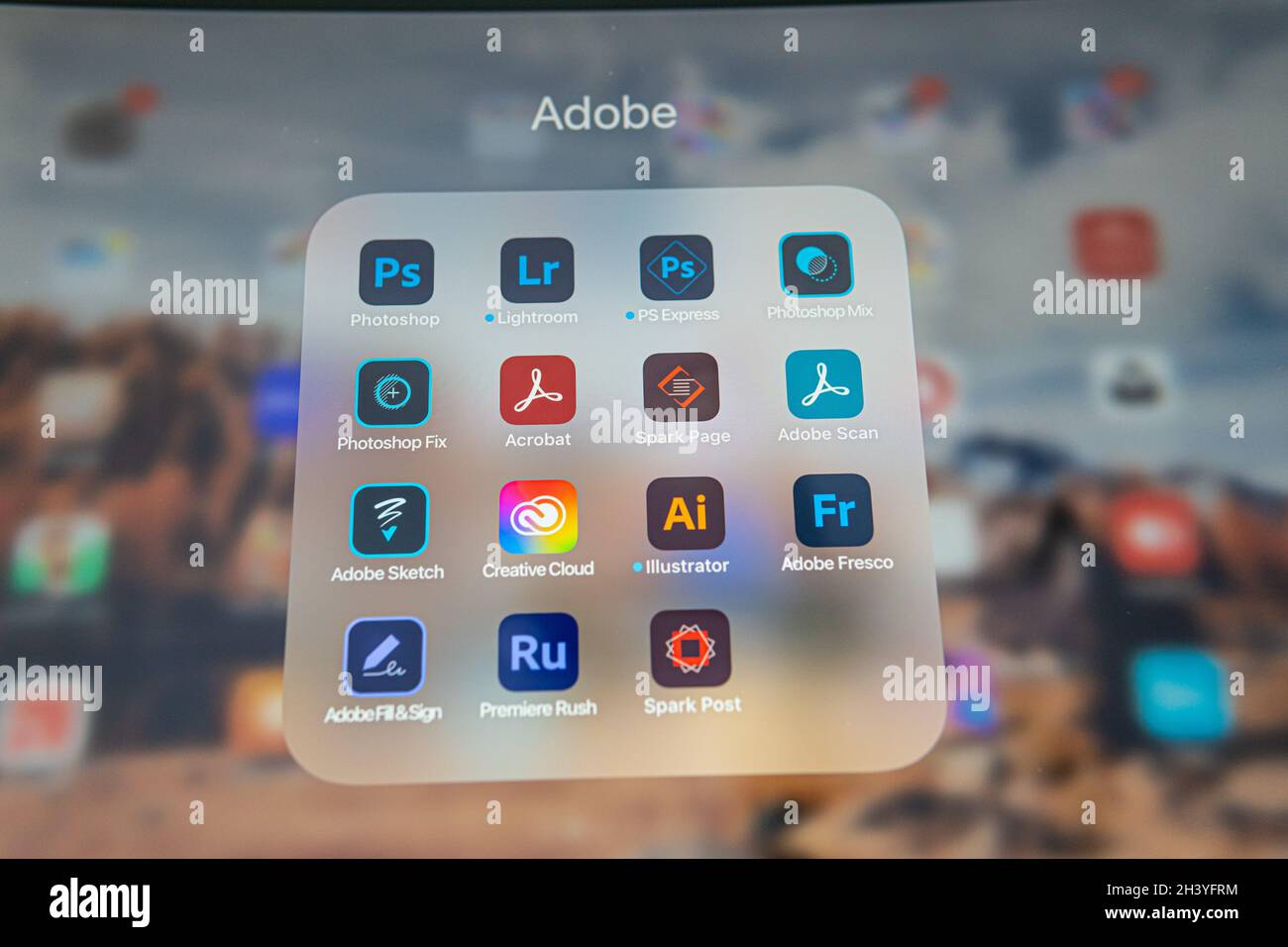 Apps store hi-res stock photography and images - Alamy