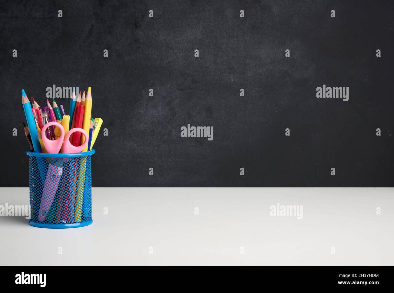 Class pens hi-res stock photography and images - Alamy