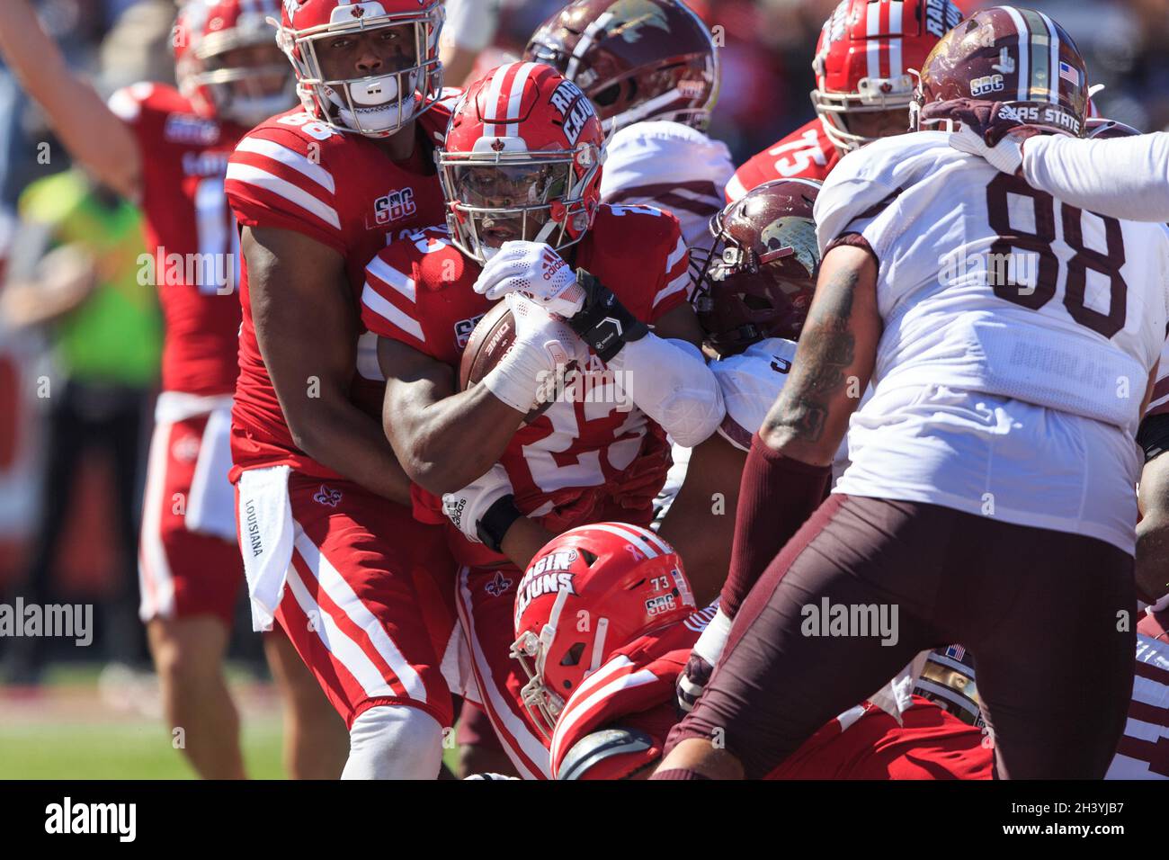 End to end assistance hi-res stock photography and images - Alamy