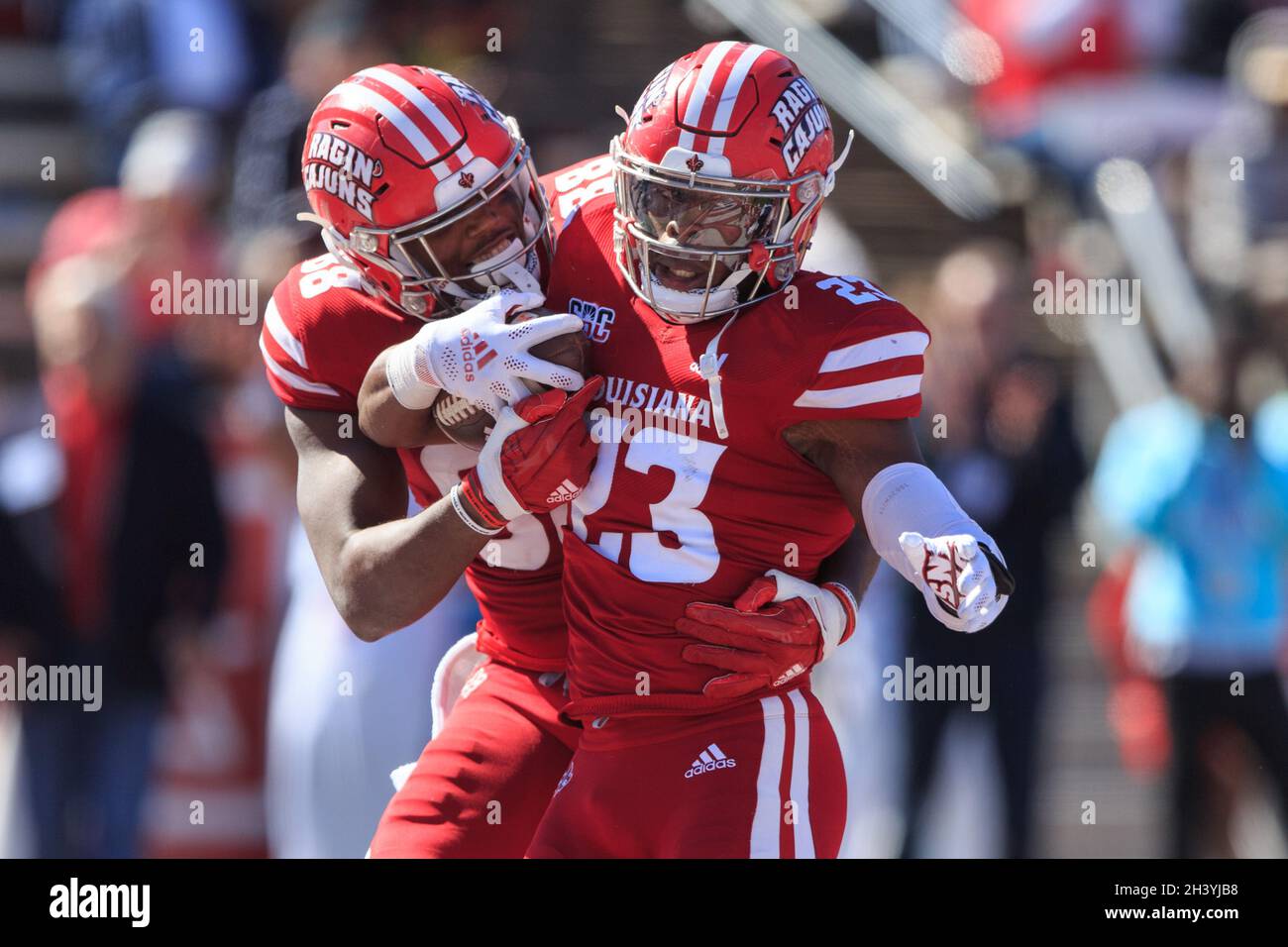 End to end assistance hi-res stock photography and images - Alamy