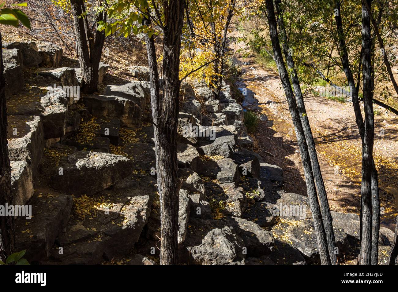 Multiple rocks hi-res stock photography and images - Alamy