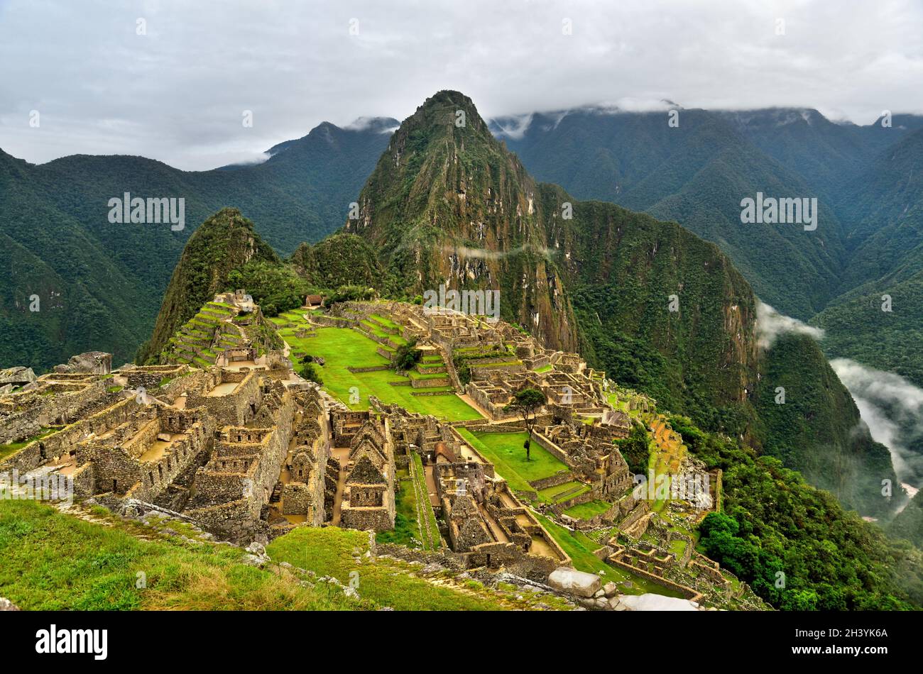 Andean indians hi-res stock photography and images - Alamy