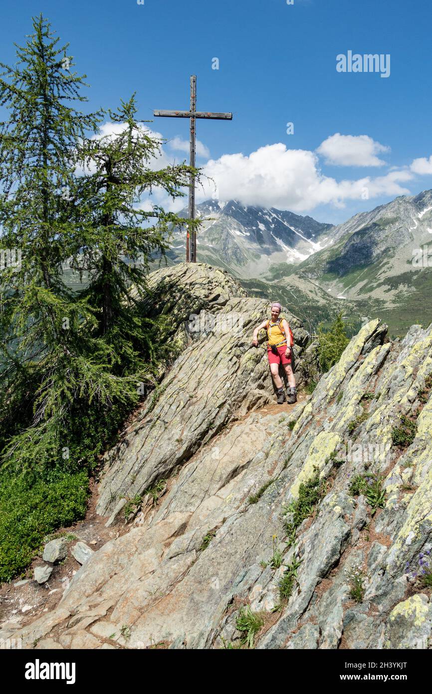 Small Gifpel cross at the RÃ¶talm, Prettau in the Ahrntal, South Tyrol ...