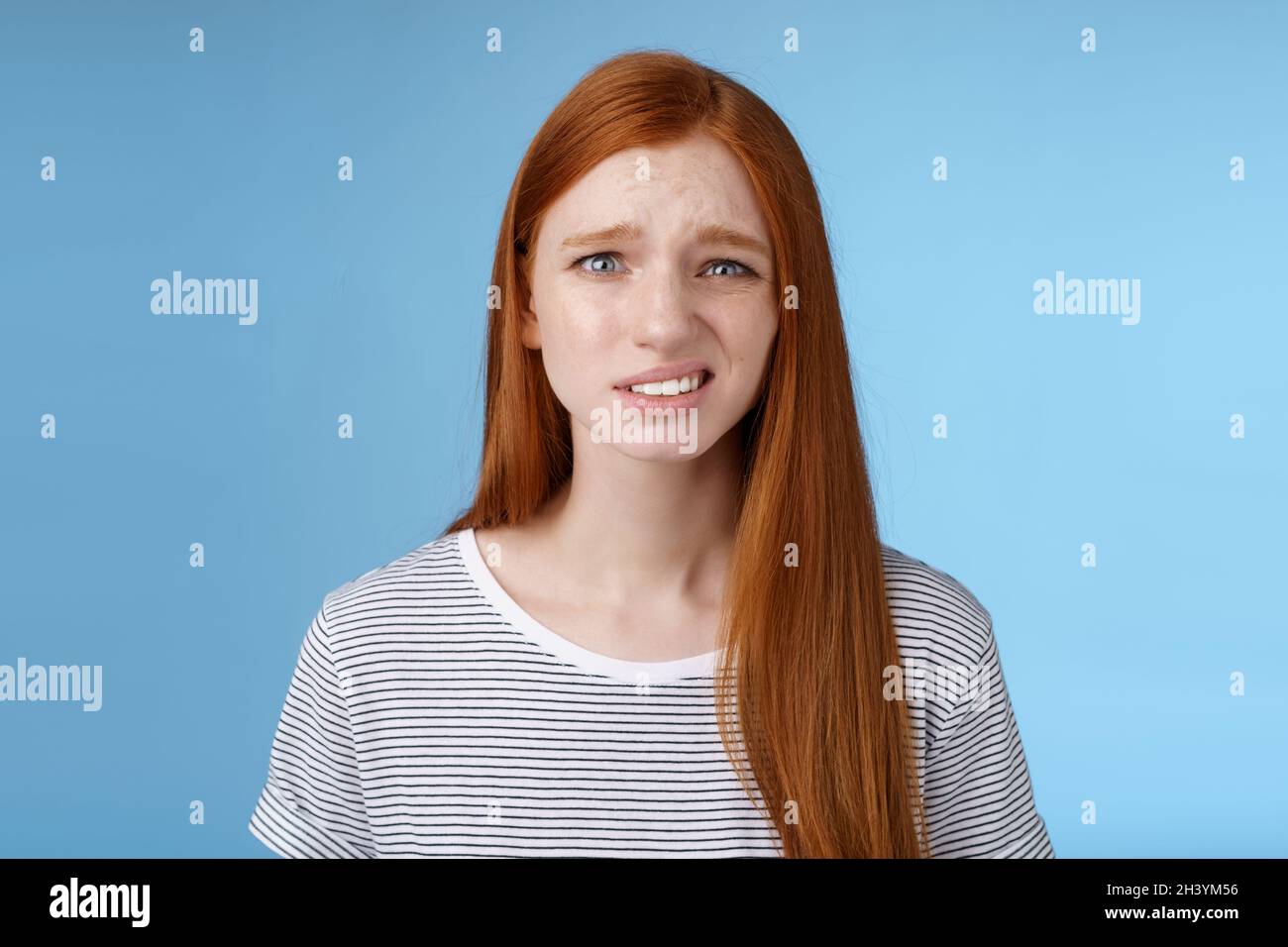 Cringe woman hi-res stock photography and images - Alamy