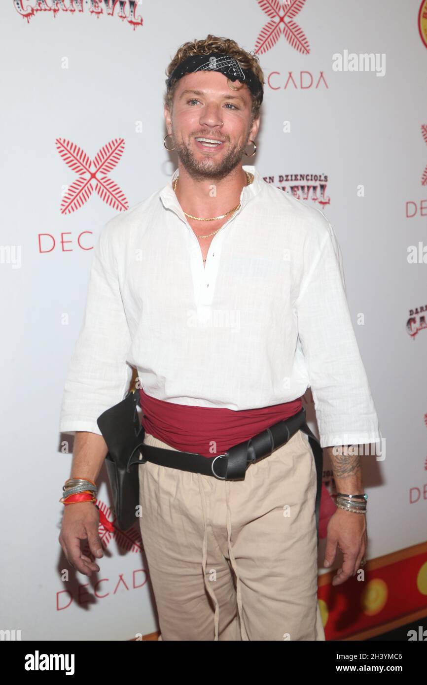 Los Angeles, Ca. 30th Oct, 2021. Ryan Phillippe at the CARN*EVIL ...