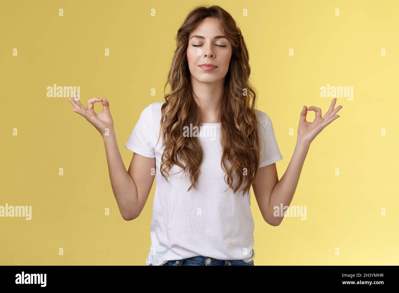 Chanting hi-res stock photography and images - Alamy