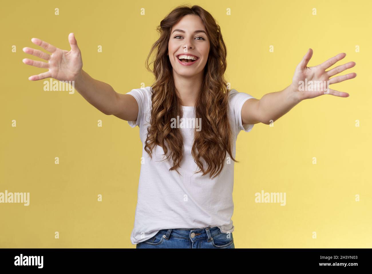 Come into my arms time free hugs. Lovely sincere friendly charming ...