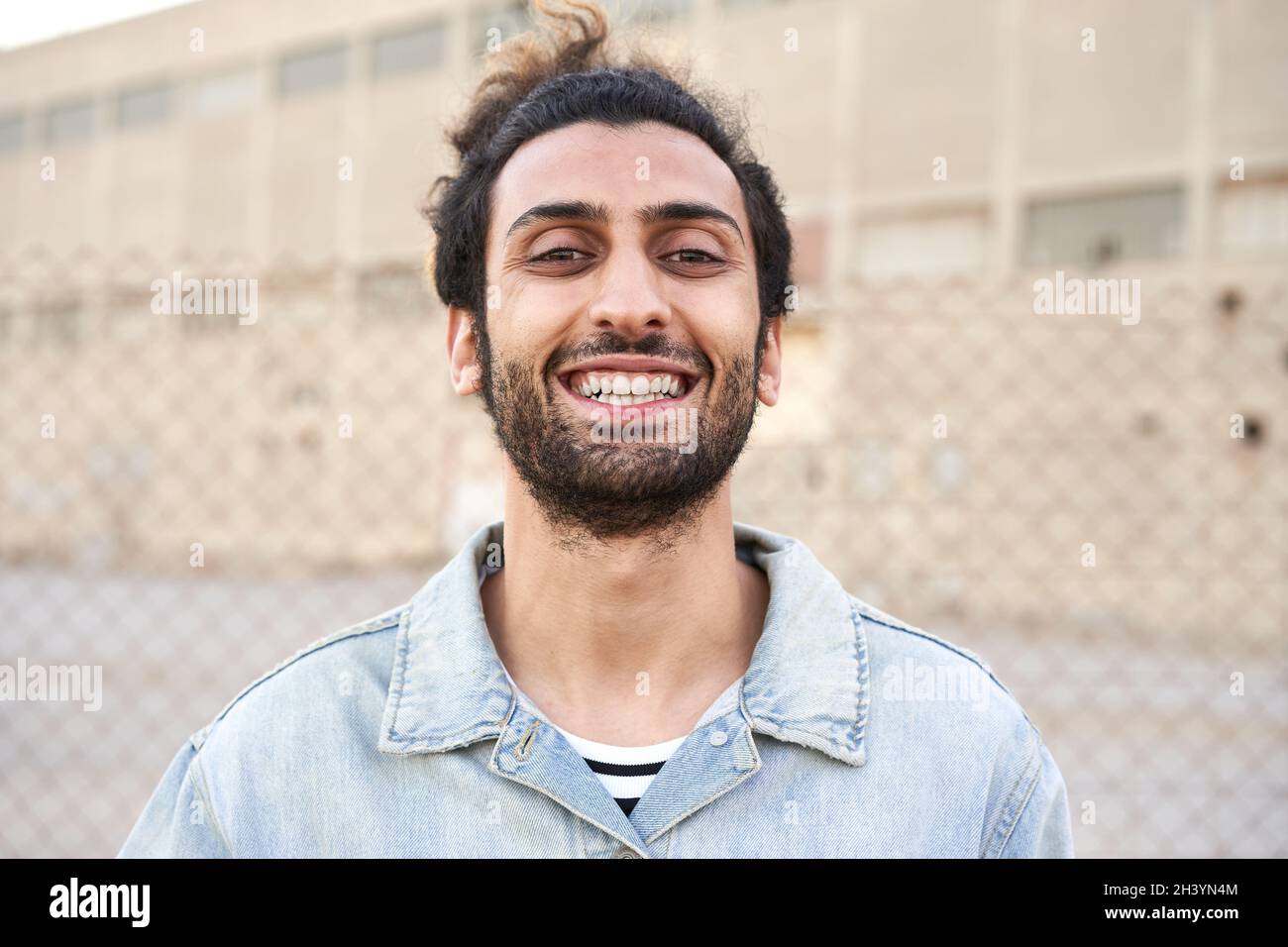 Laughing man with white teeth hi-res stock photography and images - Alamy