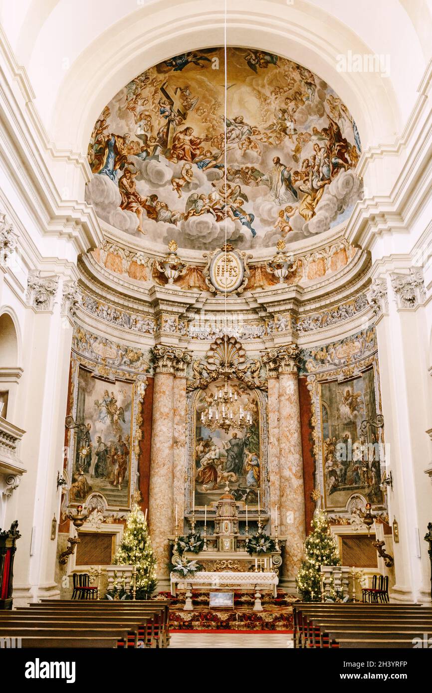 Baroque church interior angel hi-res stock photography and images - Alamy