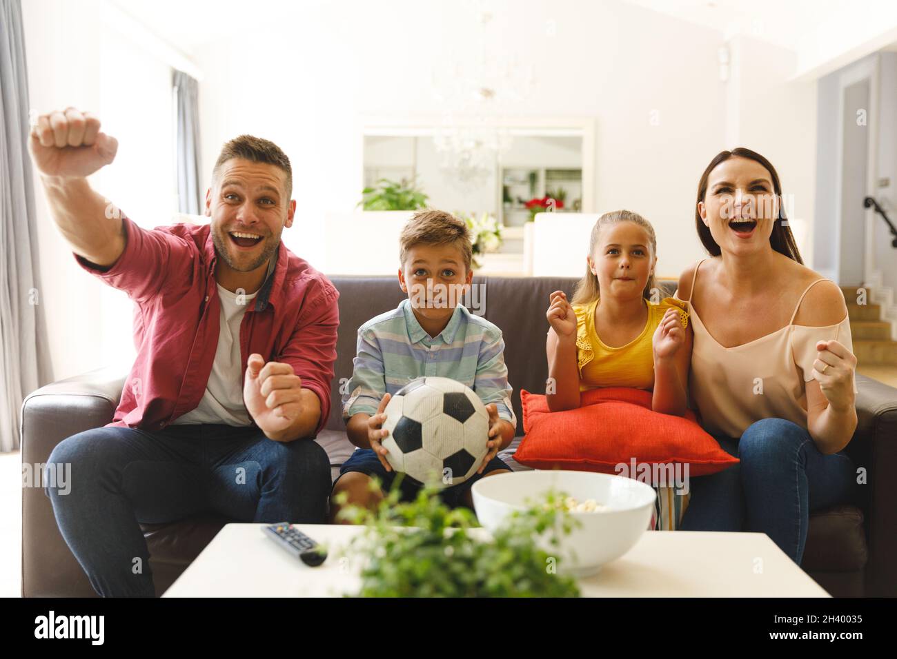 Parents cheering soccer hi-res stock photography and images - Alamy