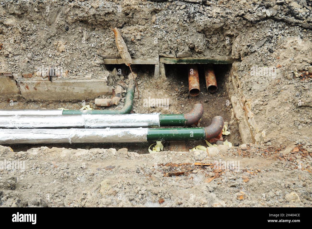 Breakthrough sewerage system. Repair, insulation and replacement of ...