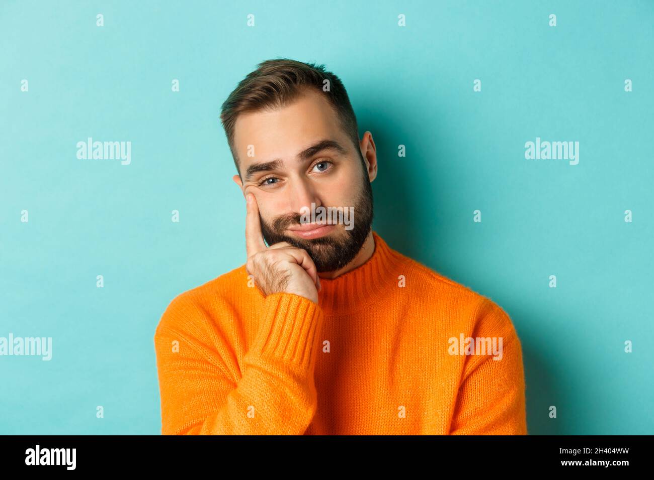 Unamused expression hi-res stock photography and images - Alamy