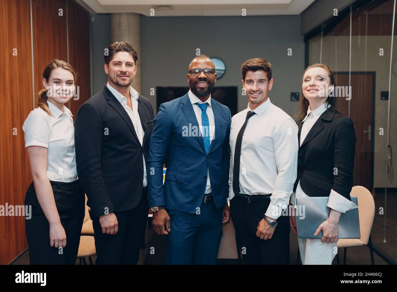 Team stand hi-res stock photography and images - Alamy