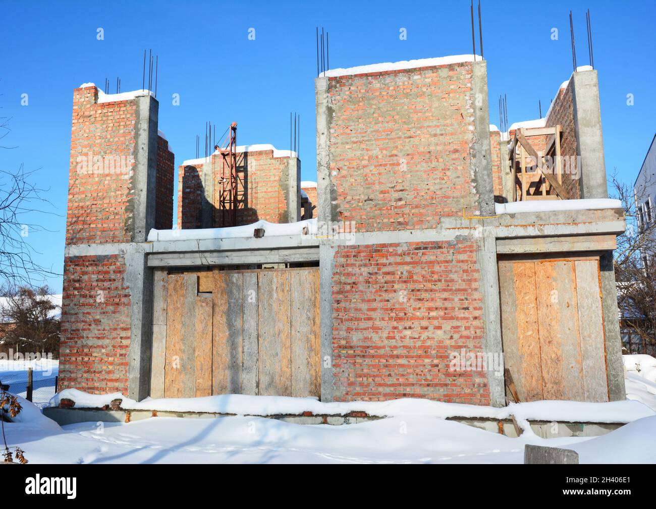 Unfinished house window hi-res stock photography and images - Alamy