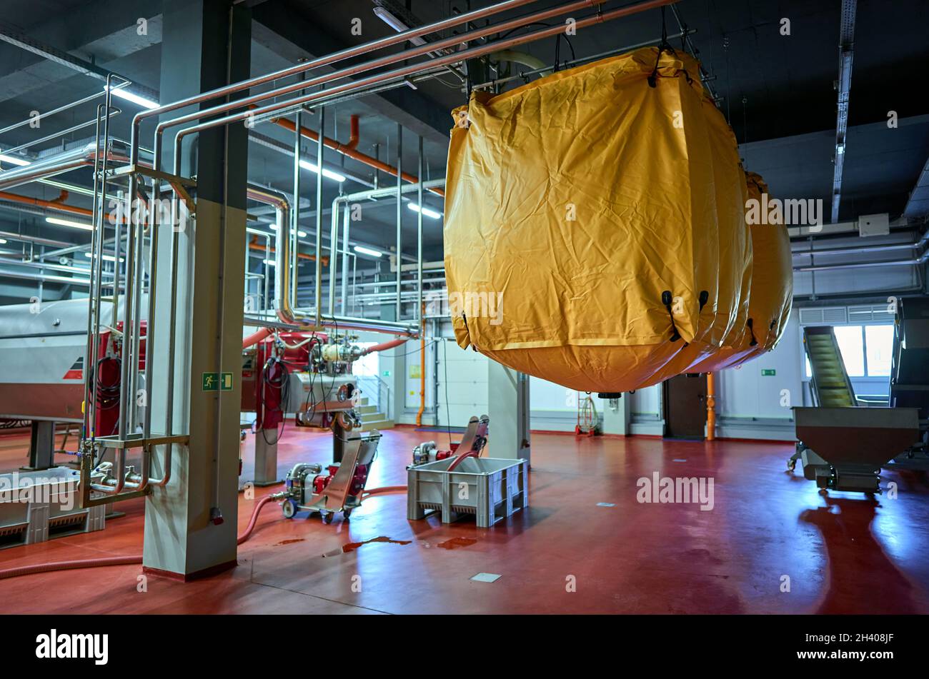 Modern technology production line machinery hi-res stock photography ...