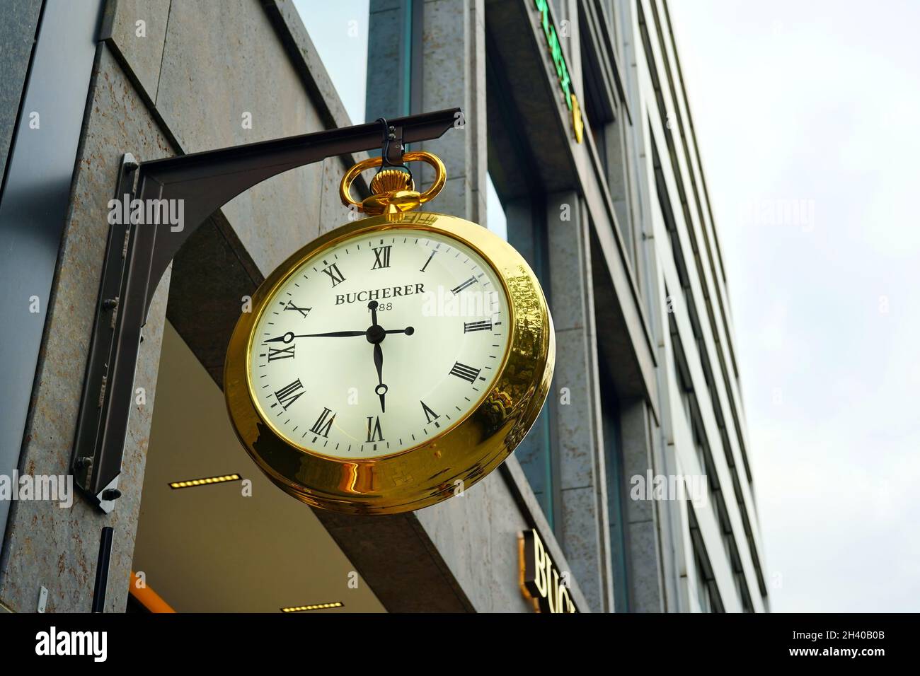 Big golden clock outside the long-established Swiss jewelry store ...
