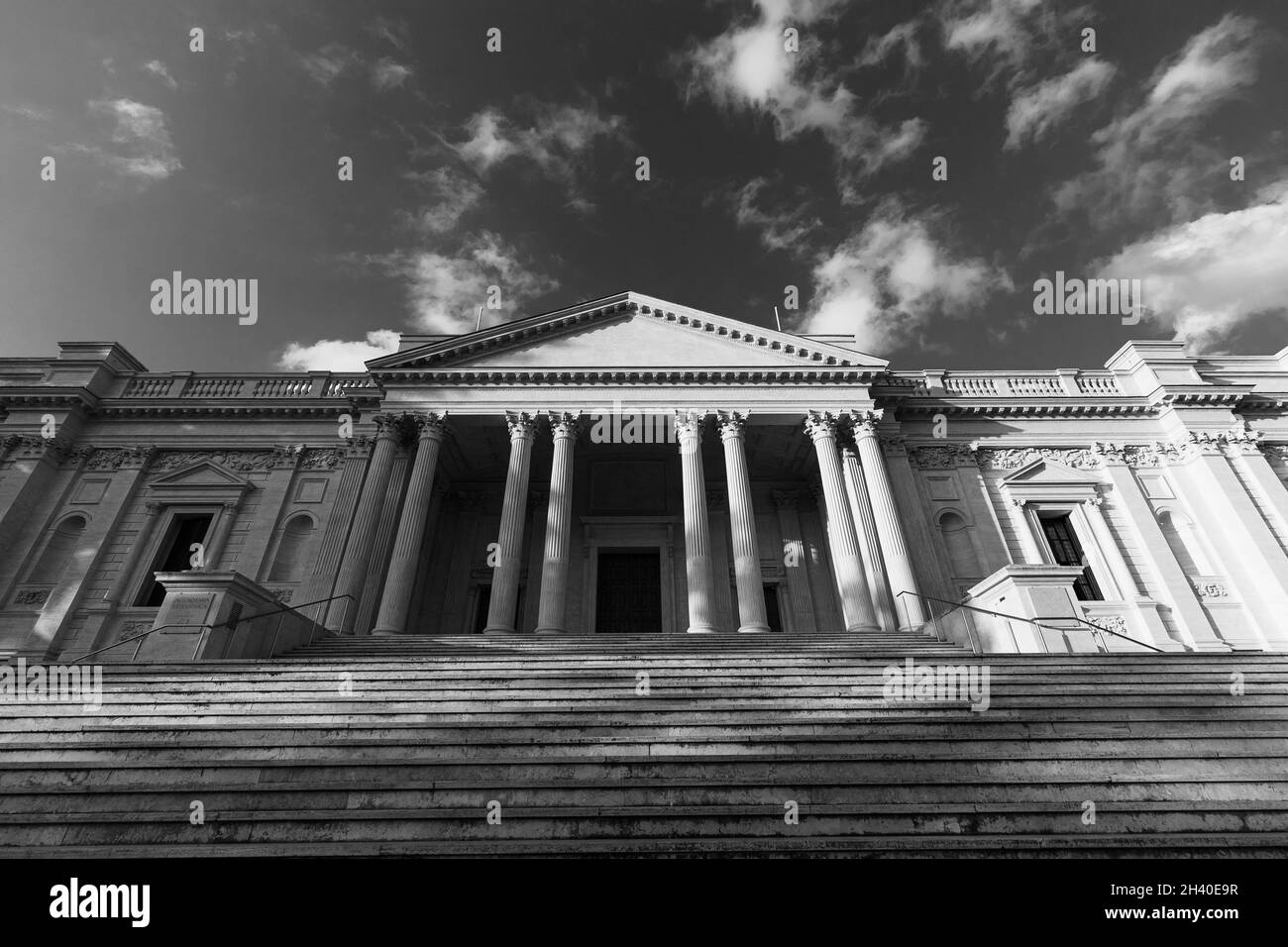 Night view golden statue Black and White Stock Photos & Images - Alamy