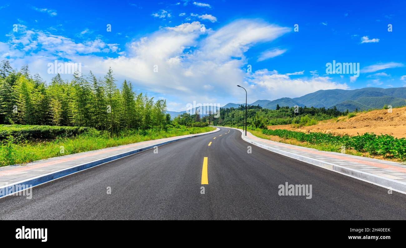 Hangzhou china bamboo forest hi-res stock photography and images - Alamy