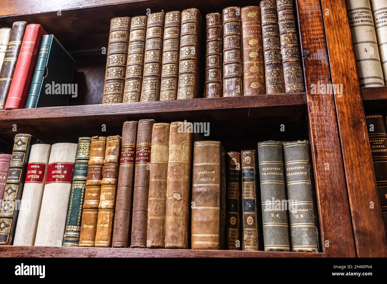old vintage library shelves with books Stock Photo - Alamy