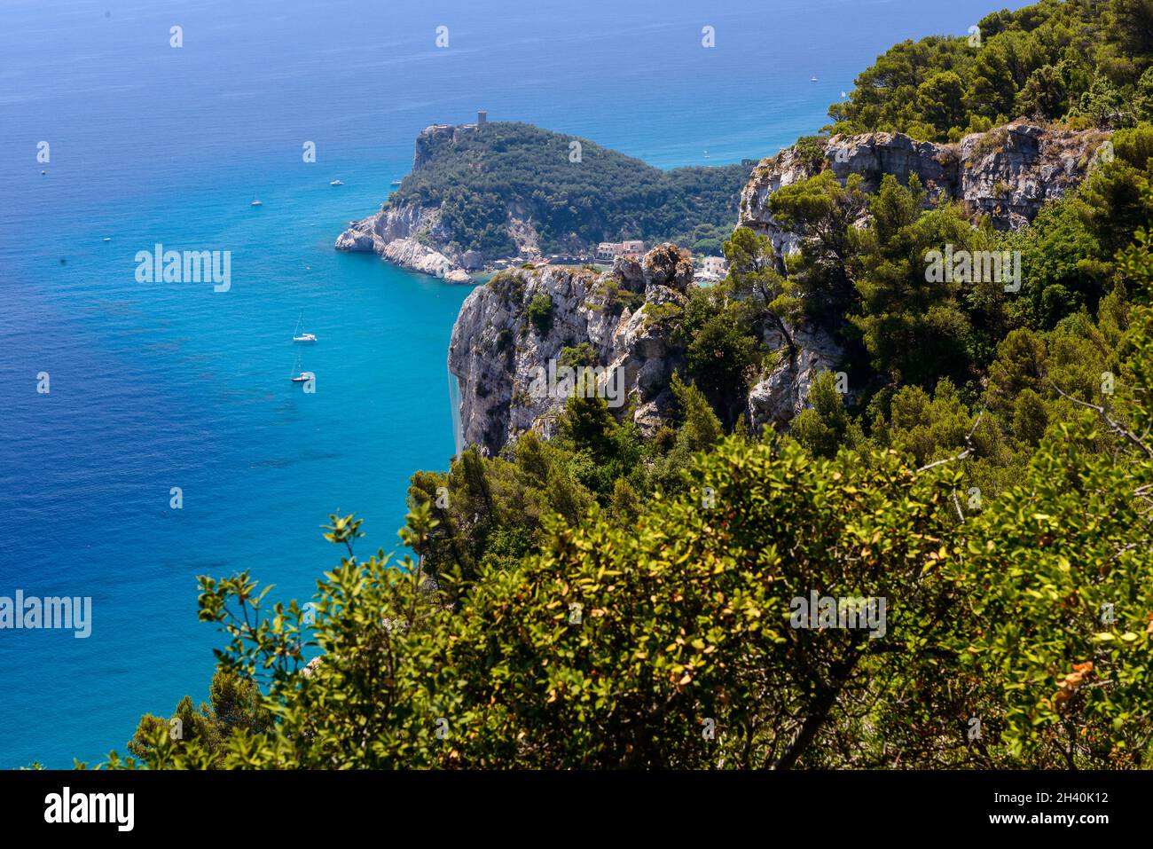 Italian seashore hi-res stock photography and images - Alamy