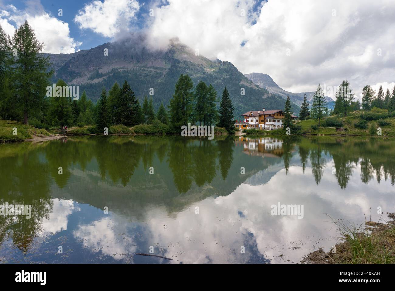 Little range hi-res stock photography and images - Alamy