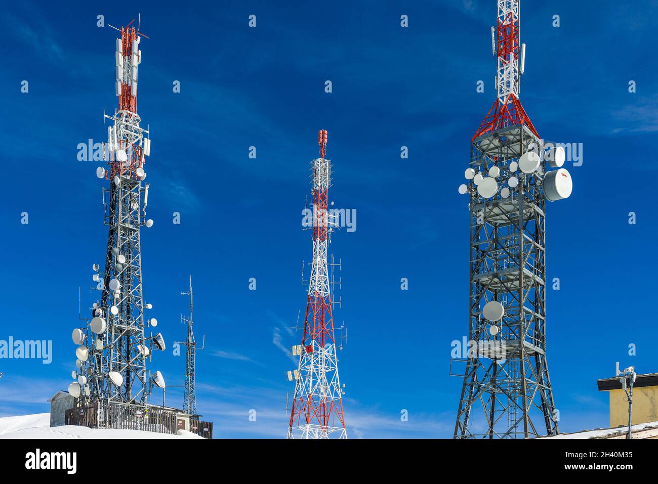 Telecommunication hub hi-res stock photography and images - Alamy