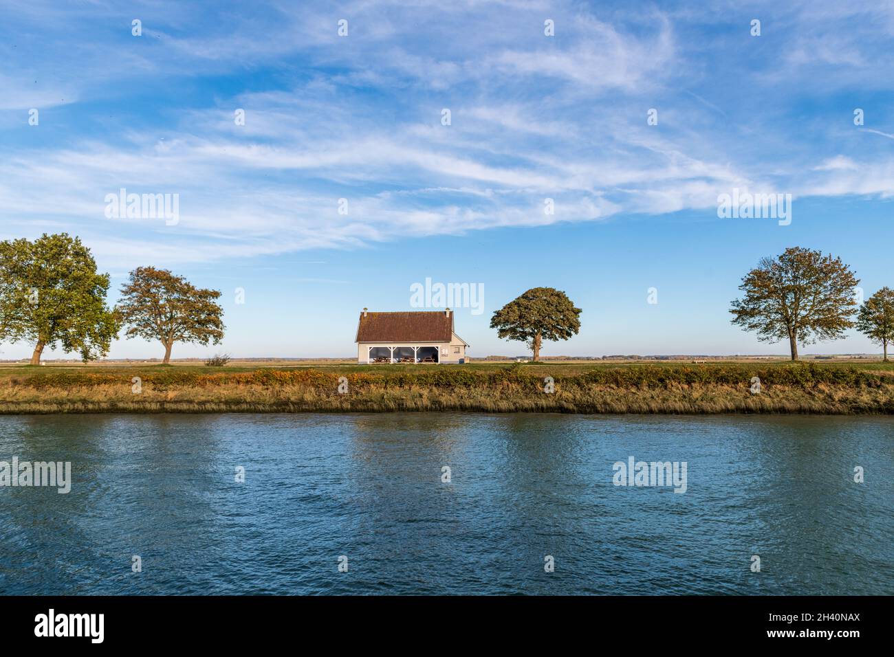 Aire de pique nique hi-res stock photography and images - Alamy