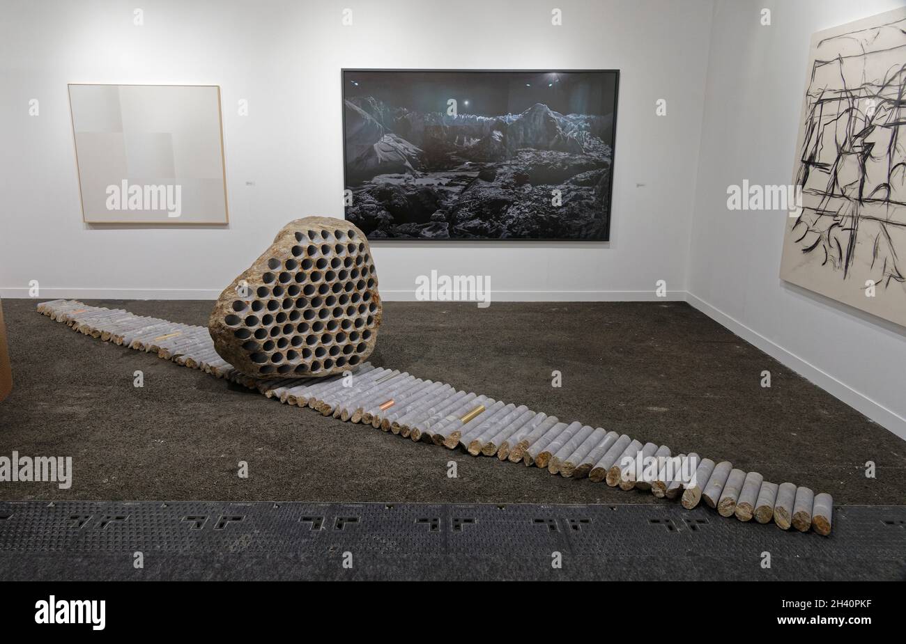 Paris, France. 24th Oct, 2021. 47th edition of the FIAC (International ...