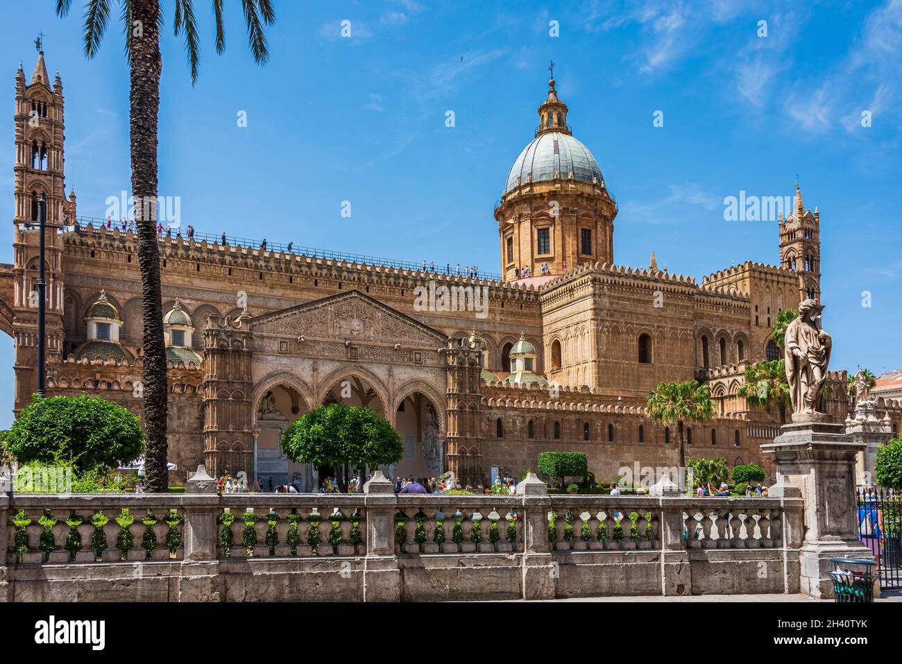 Sicily religion built structure hi-res stock photography and images - Alamy